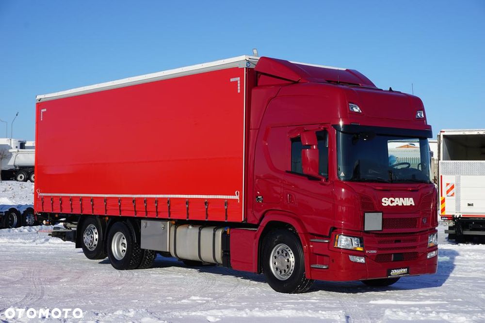 Używany Scania P 280 / ACC / E 6 / FIRANKA + WINDA / 20 PALET / DŁ. 8,2 ...