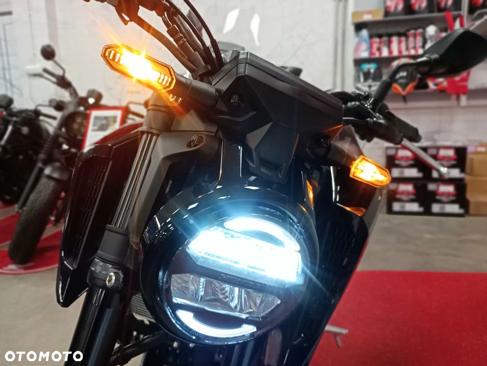 Używany Honda CB 2024 - 17 990 PLN - Otomoto.pl
