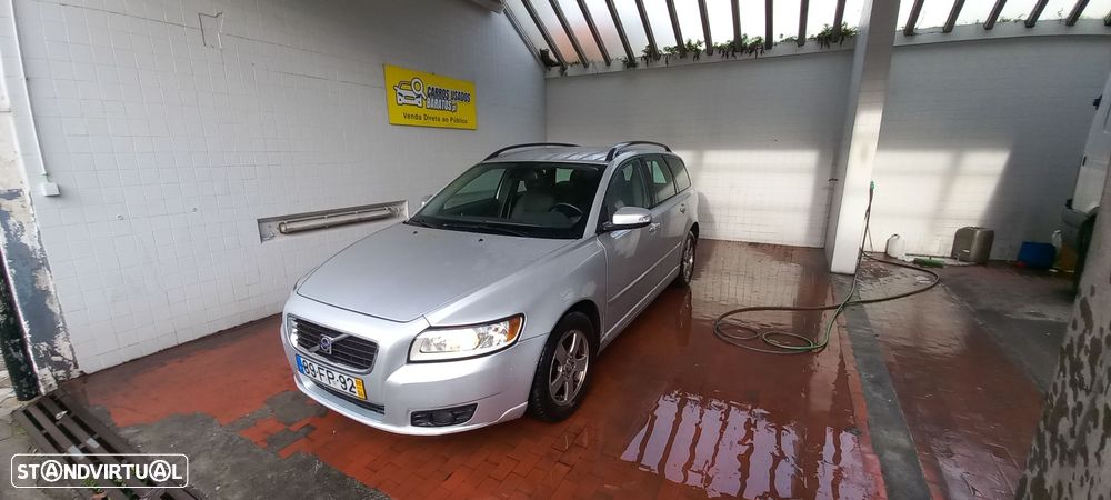 Usado Volvo V50 2008 - 3 490 EUR, 338 246 km - Standvirtual.com
