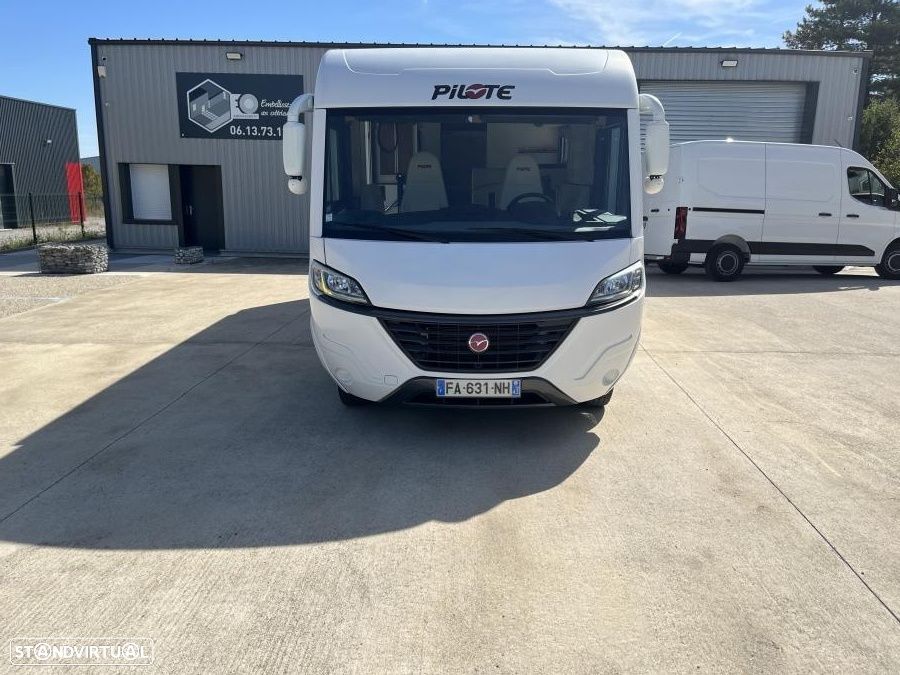 Usado Pilote Galaxy 2018 - 72 900 EUR - Standvirtual.com