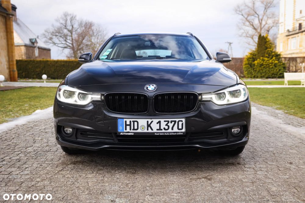 Używany BMW Seria 3 2016 - 48 900 PLN, 185 000 km - Otomoto.pl