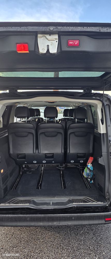 Usado Mercedes-Benz V 220 2022 - 51 999 EUR, 131 255 km - Standvirtual.com