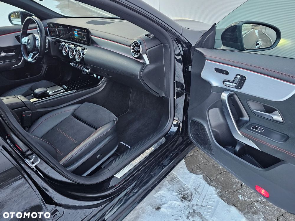 Używany Mercedes-Benz CLA 2021 - 97 777 PLN, 199 207 km - Otomoto.pl