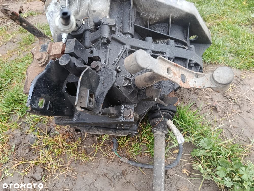 Używany Kompletne skrzynie - 650 PLN - Otomoto.pl