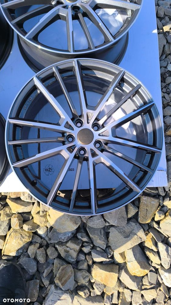 Nowy Felgi - 2 500 PLN - Otomoto.pl