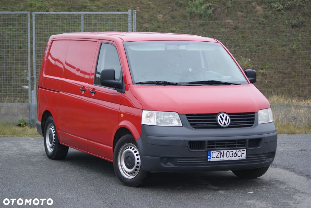 Używany Volkswagen T5 2005 - 19 400 PLN, 238 000 km - Otomoto.pl