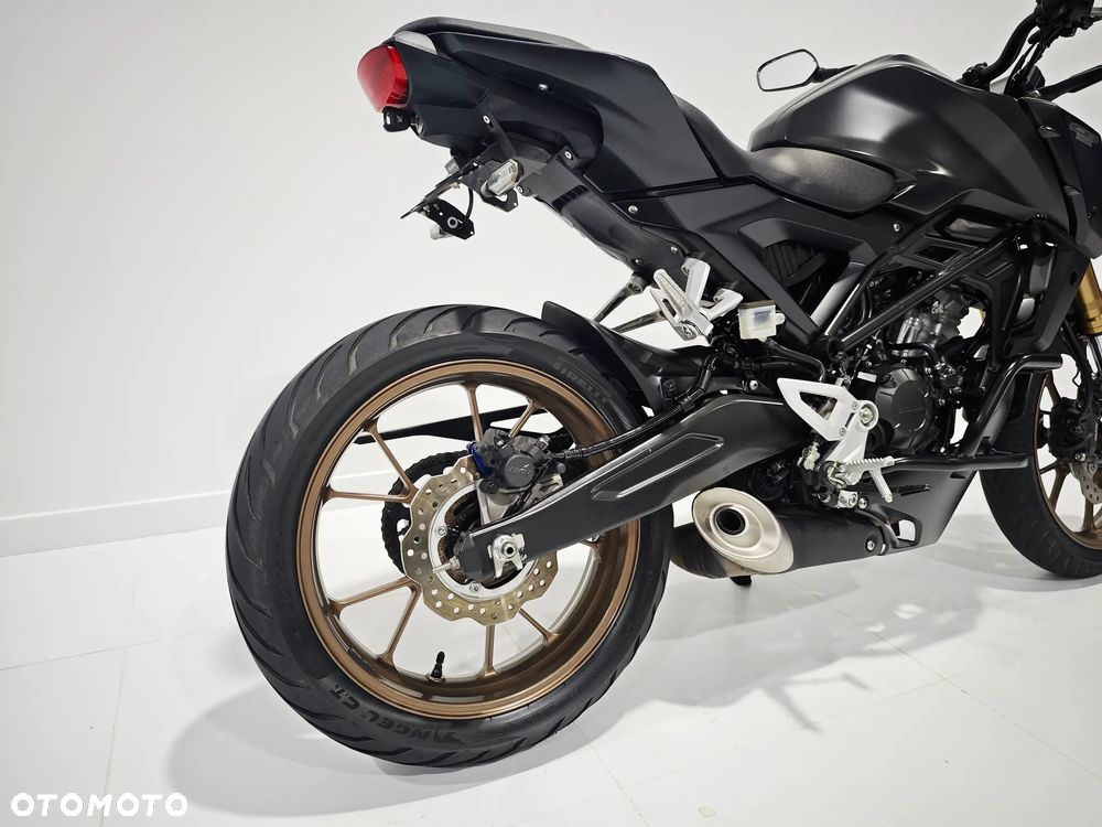 Używany Honda CB 2021 - 14 900 PLN - Otomoto.pl