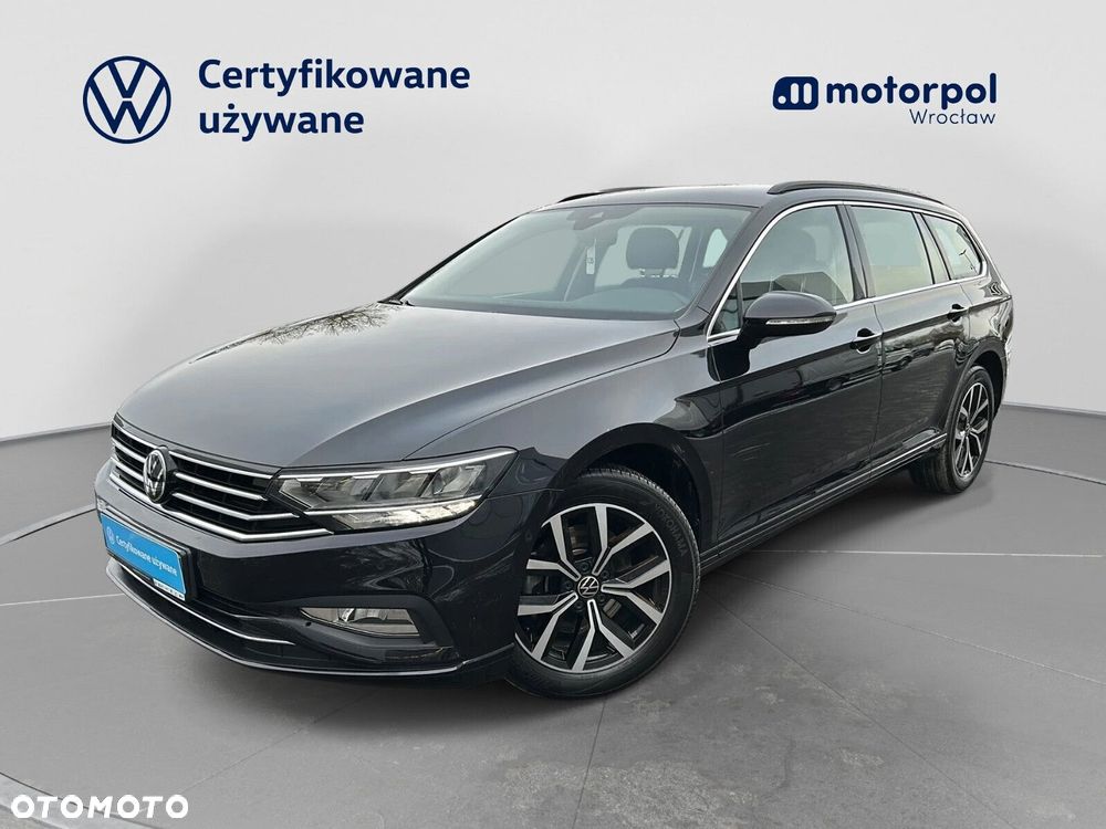 Używany Volkswagen Passat Variant 2023 - 107 900 PLN, 32 632 km ...