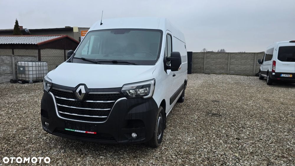 Używany Renault Master 165 KM L2H2 2023 - 61 900 PLN, 128 000 km ...