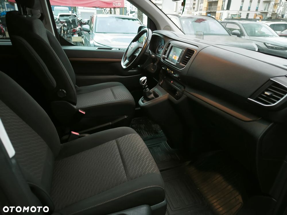 Używany Toyota Proace Verso 2019 - 99 999 PLN, 129 256 km - Otomoto.pl