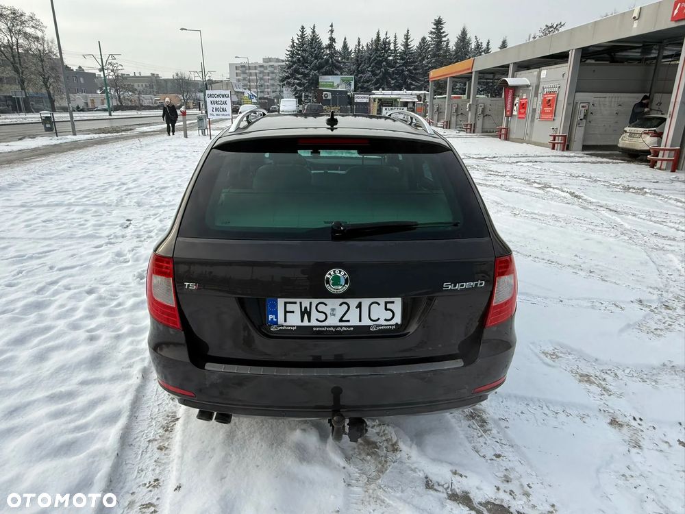 Używany Skoda Superb 2011 - 27 500 PLN, 244 982 km - Otomoto.pl