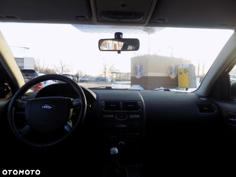 Używany Ford Mondeo 2004 - 3 700 PLN, 211 532 km - Otomoto.pl
