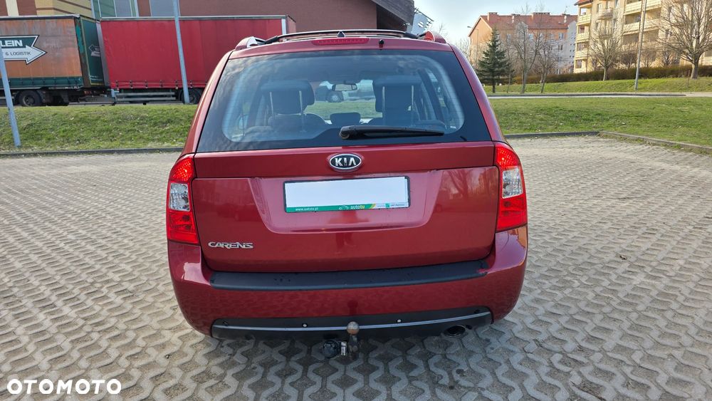Kia Carens 2 0 Cvvt Ex
