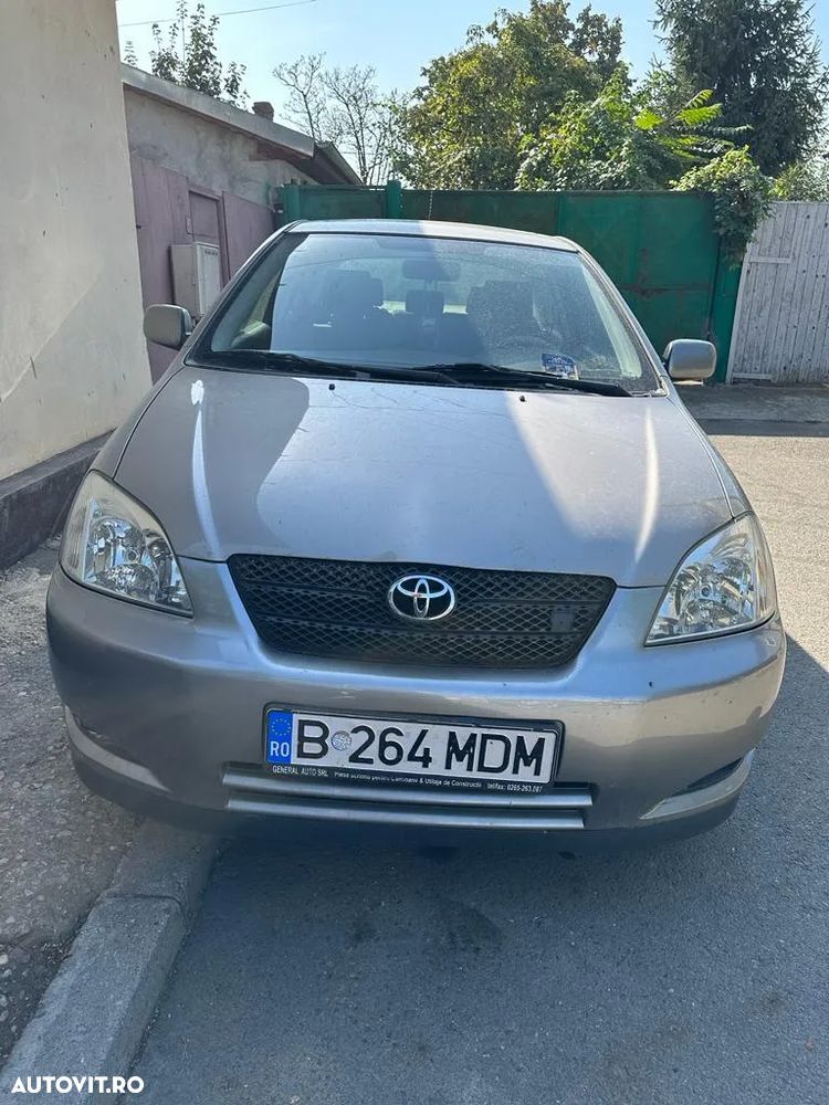 Second hand Toyota Corolla - 2 700 EUR155 032 km - Autovit