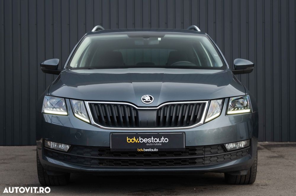 Utilizat Skoda Octavia 2019 - 9 490 EUR, 299 999 km - Autovit.ro