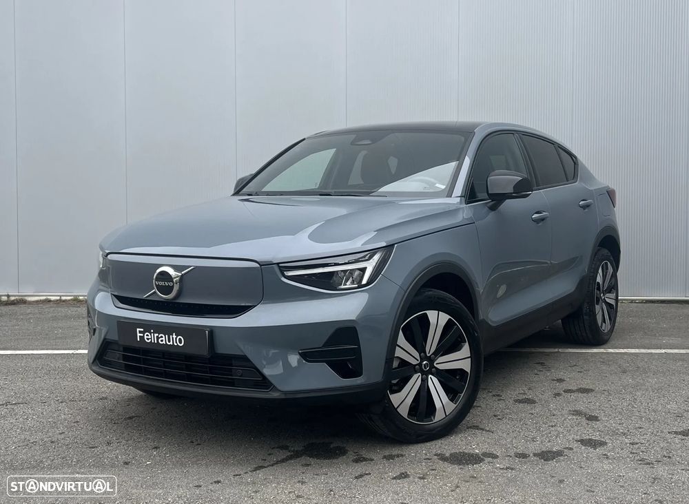 Usado Volvo C40 2023 - 43 900 EUR, 13 000 km - Standvirtual.com