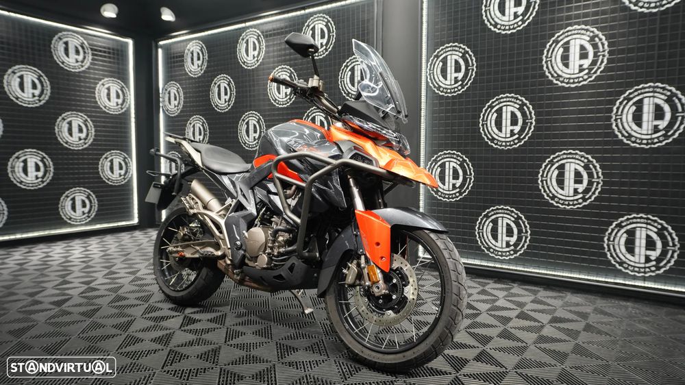 Usado Zontes 310T 2021 - 2 749 EUR - Standvirtual.com