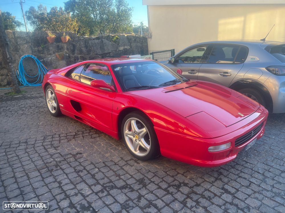 Usado Ferrari 355 1998 - 98 000 EUR, 90 000 km - Standvirtual.com