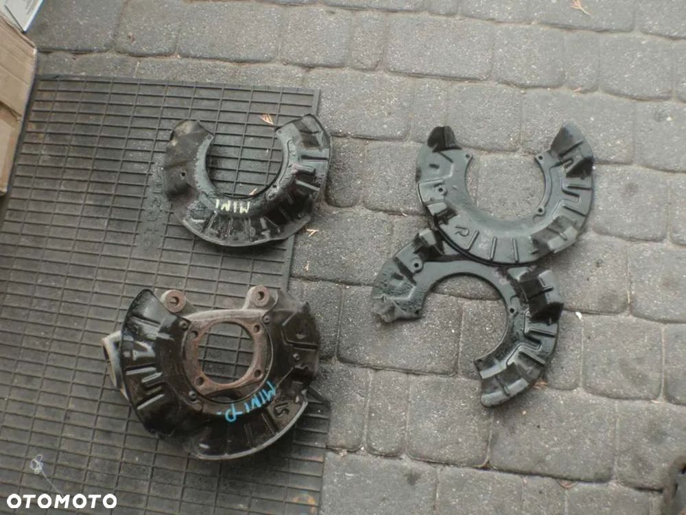 Używany Osłony przeciwbłotne - 48 PLN - Otomoto.pl