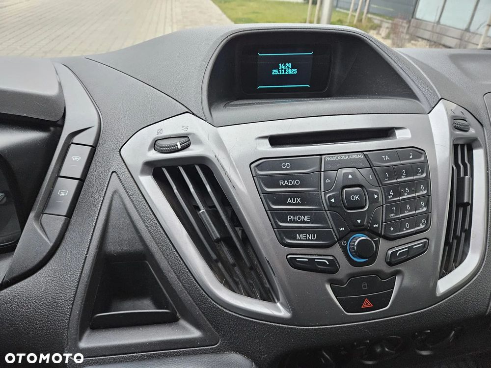 Używany Ford Transit Custom 2015 - 45 900 PLN, 195 000 km - Otomoto.pl