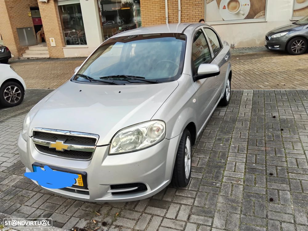 Usado Chevrolet Aveo 2012 - 1 500 EUR, 200 000 km - Standvirtual.com