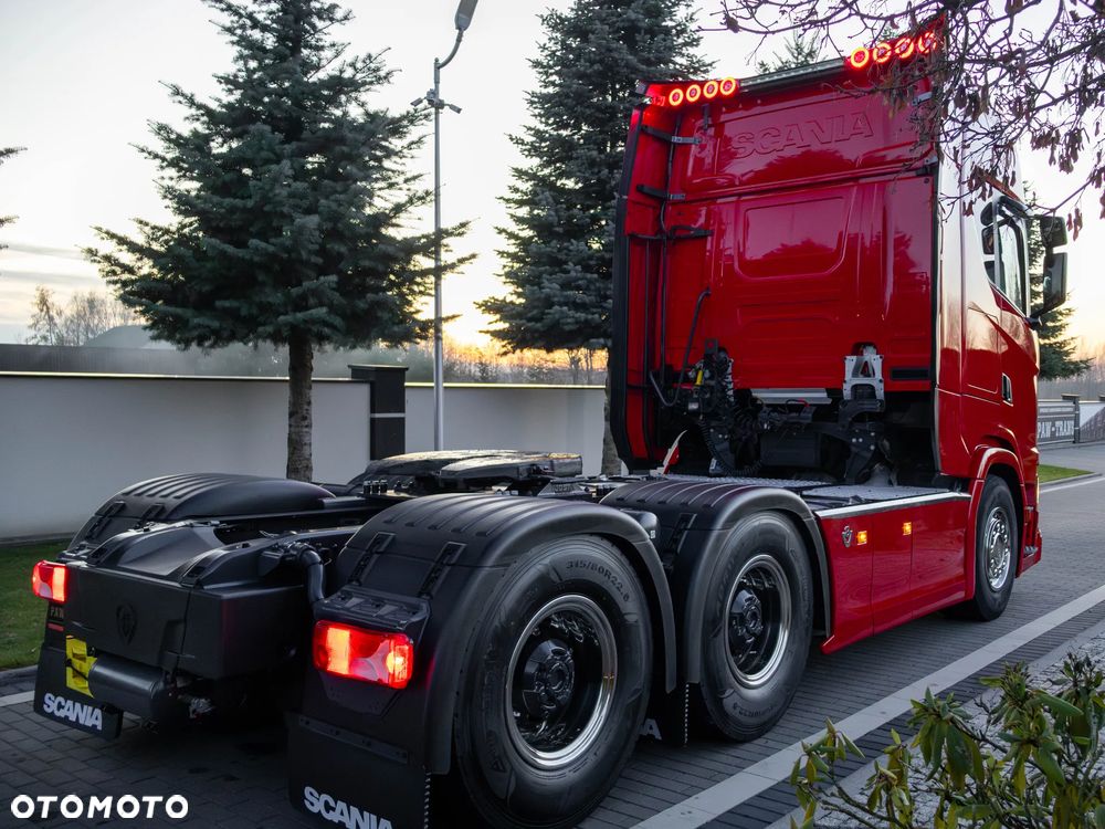Używany Scania SCANIA///S590///V8///6X4///2022/// ODSTĘPSTWO///120TON ...