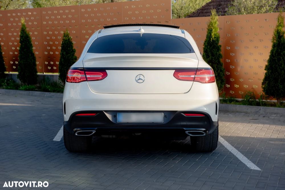Utilizat Mercedes-Benz GLE 2016 - 32 000 EUR, 220 000 km - Autovit.ro