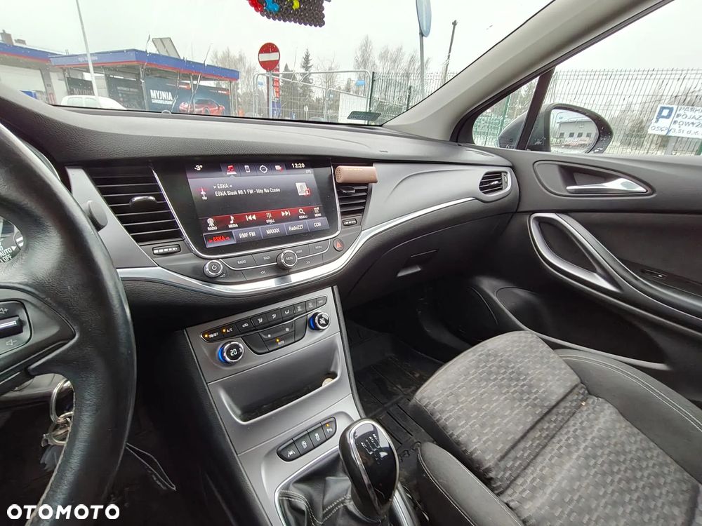 Używany Opel Astra 2016 - 22 900 PLN, 235 066 km - Otomoto.pl