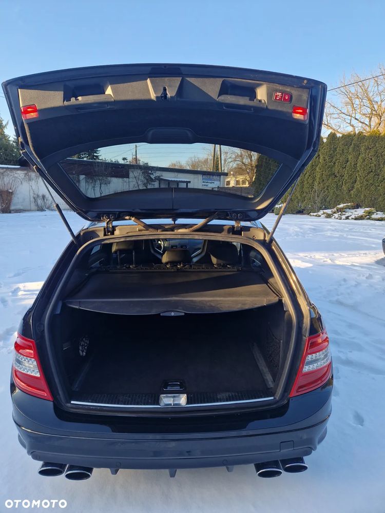 Używany Mercedes-Benz Klasa C 2011 - 126 500 PLN, 118 500 km - Otomoto.pl