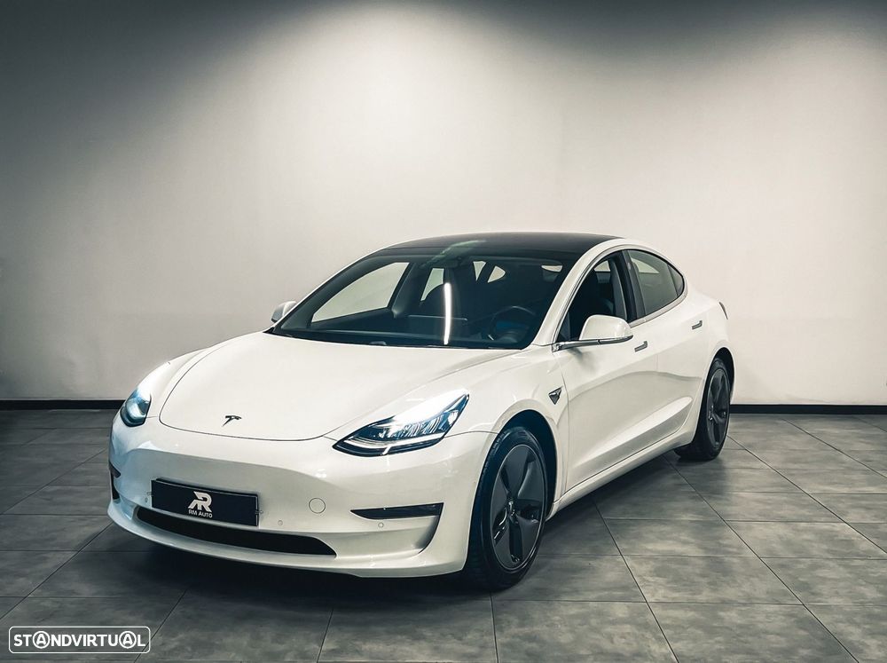 Usado Tesla Model 3 2019 - 24 900 EUR, 170 000 km - Standvirtual.com