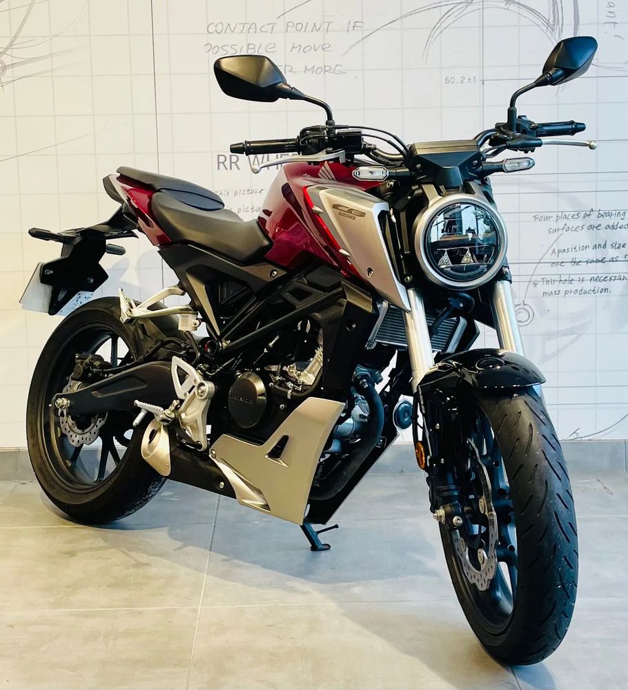 Usado Honda CB 2020 - 3 950 EUR - Standvirtual.com