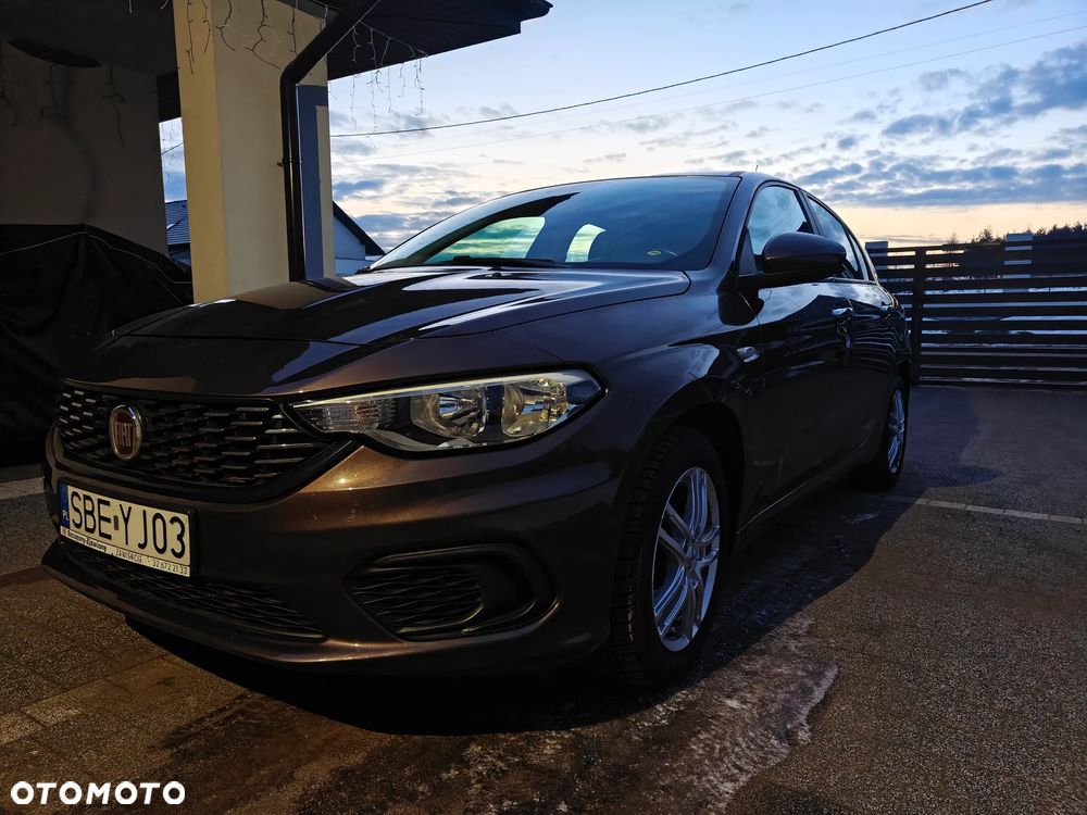 Używany Fiat Tipo 2017 - 35 500 PLN, 121 478 km - Otomoto.pl