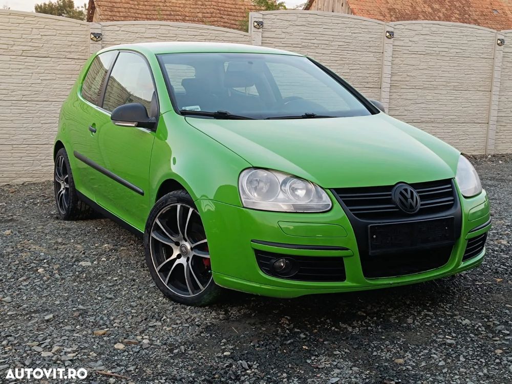 Utilizat Volkswagen Golf 2008 - 2 800 EUR, 215 000 km - Autovit.ro