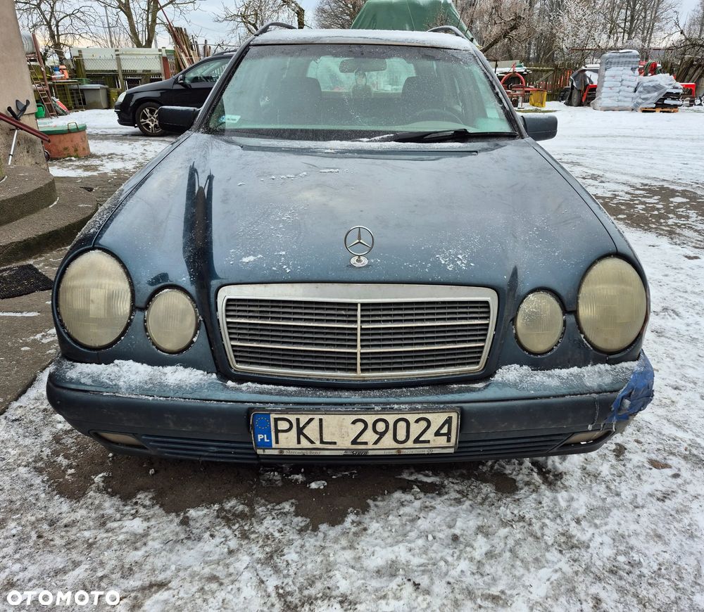 Używany Mercedes-Benz Klasa E 1999 - 3 500 PLN, 419 391 km - Otomoto.pl