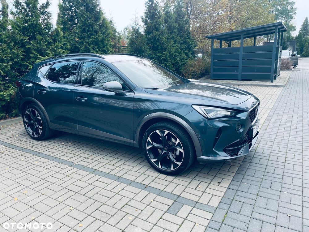 Używany Cupra Formentor 2023 - 122 899,14 PLN, 32 280 km - Otomoto.pl