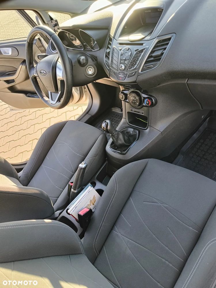 Używany Ford Fiesta 2017 - 19 900 PLN, 81 400 km - Otomoto.pl