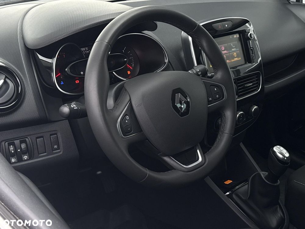 Używany Renault Clio 2019 - 39 900 PLN, 80 813 km - Otomoto.pl