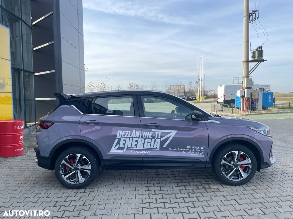 Utilizat Geely Coolray 2024 - 24 990 EUR, 2 600 km - Autovit.ro