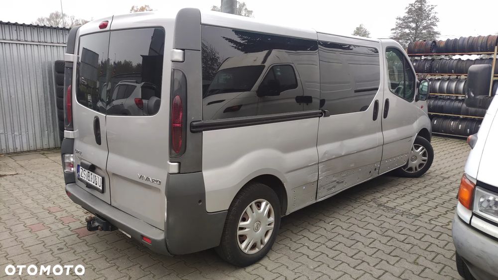 Używany Opel Vivaro 2005 - 24 500 PLN, 273 000 km - Otomoto.pl
