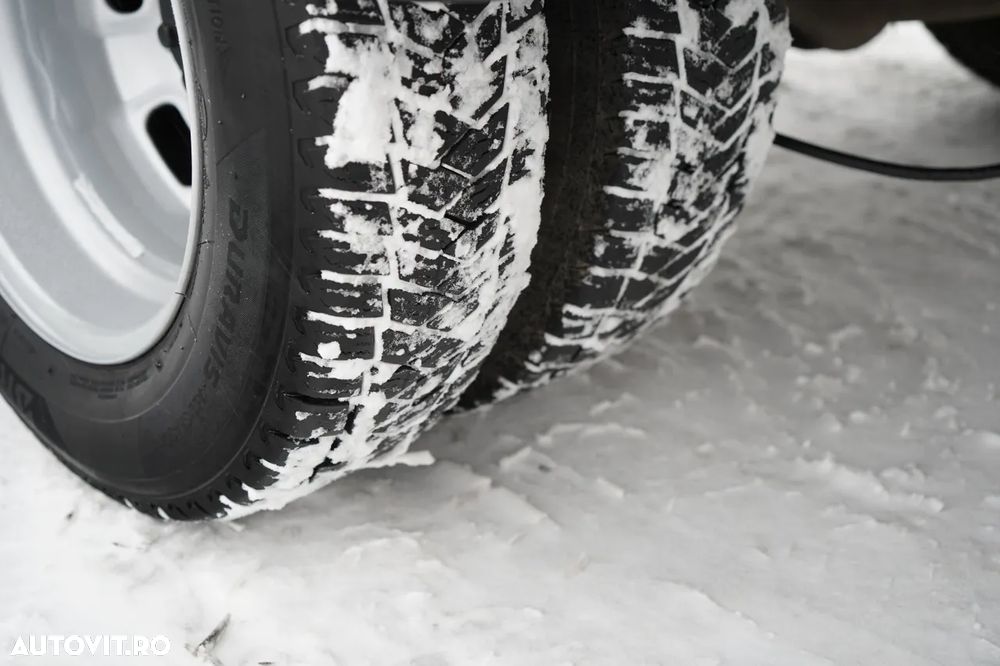 Utilizat Iveco 35-140 / 4m Camion cu platforma / Camion de andocare ...