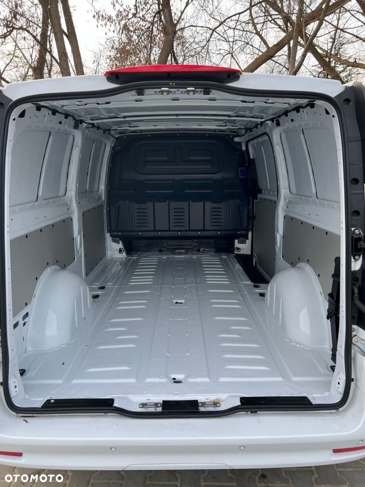 Nowy Mercedes-Benz vito 114 CDI KA OM654 2025 - 218 456,61 PLN, 1 km ...