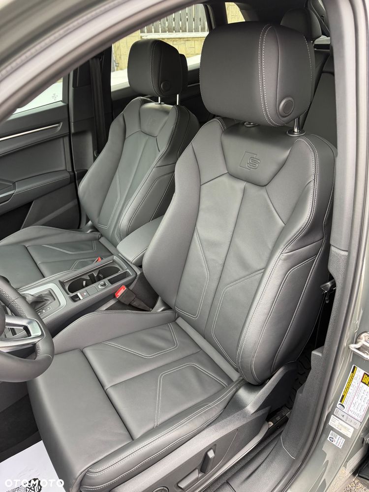Używany Audi Q3 2024 - 148 900 PLN, 8 100 km - Otomoto.pl