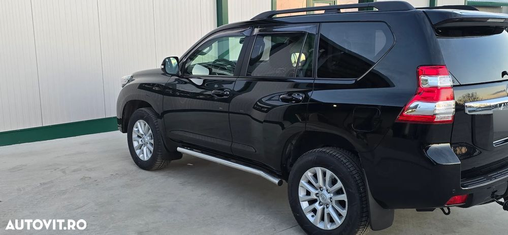Utilizat Toyota Land Cruiser 2016 - 29 500 EUR, 270 000 km - Autovit.ro