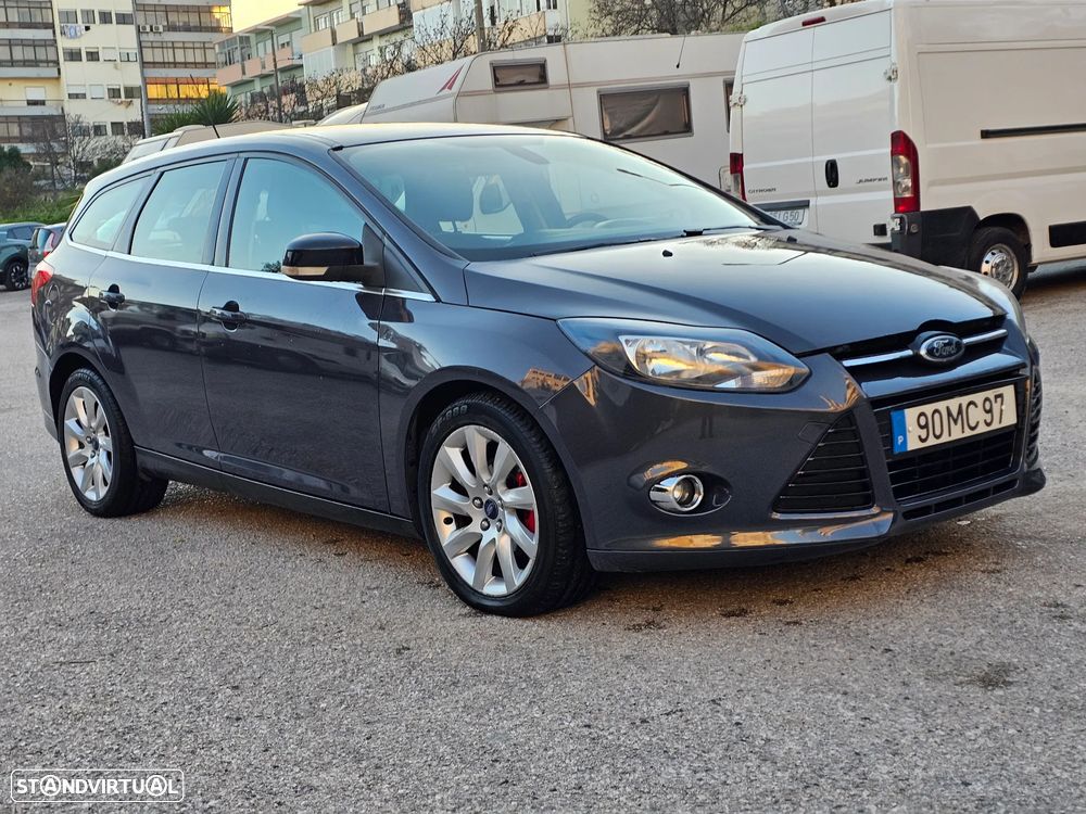 Usado Ford Focus SW 2011 - 5 900 EUR, 328 000 km - Standvirtual.com