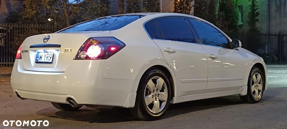 Używany Nissan Altima 2007 - 32 500 PLN, 32 000 km - Otomoto.pl