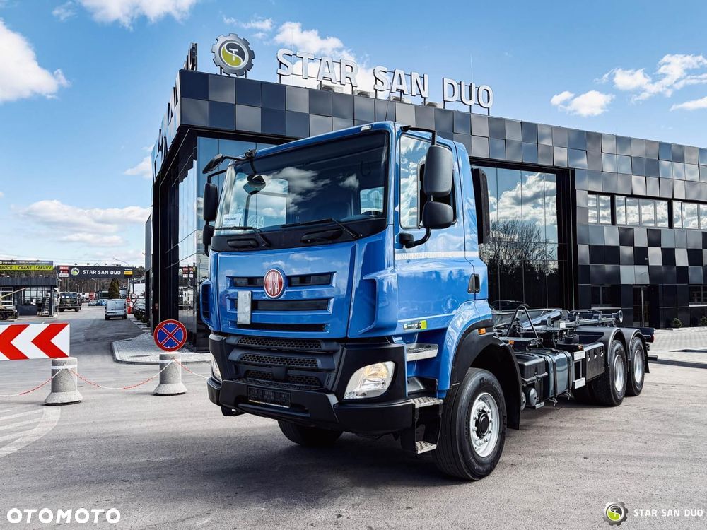 Używany Tatra T158 PHOENIX 6x6 Euro 6 2015 - 366 540 PLN, 281 200 km ...
