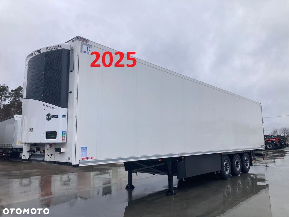 Nowy Schmitz Cargobull odbiór w Polsce, Fabrycznie nowa chłodnia 2025r, Doppelstock SKO 24, z ...