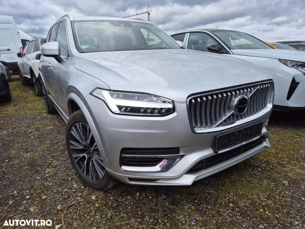 Utilizat Volvo XC 90 2021 - 42 499,66 EUR, 105 409 km - Autovit.ro