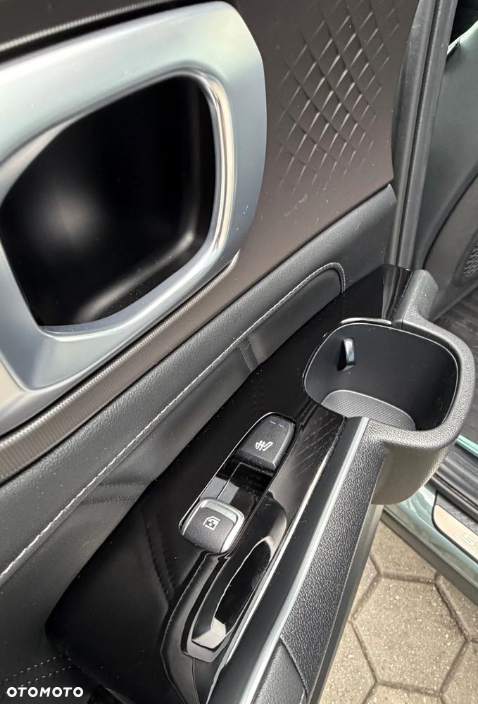Używany Kia Sorento 2025 - 259 900 PLN, 10 200 km - Otomoto.pl
