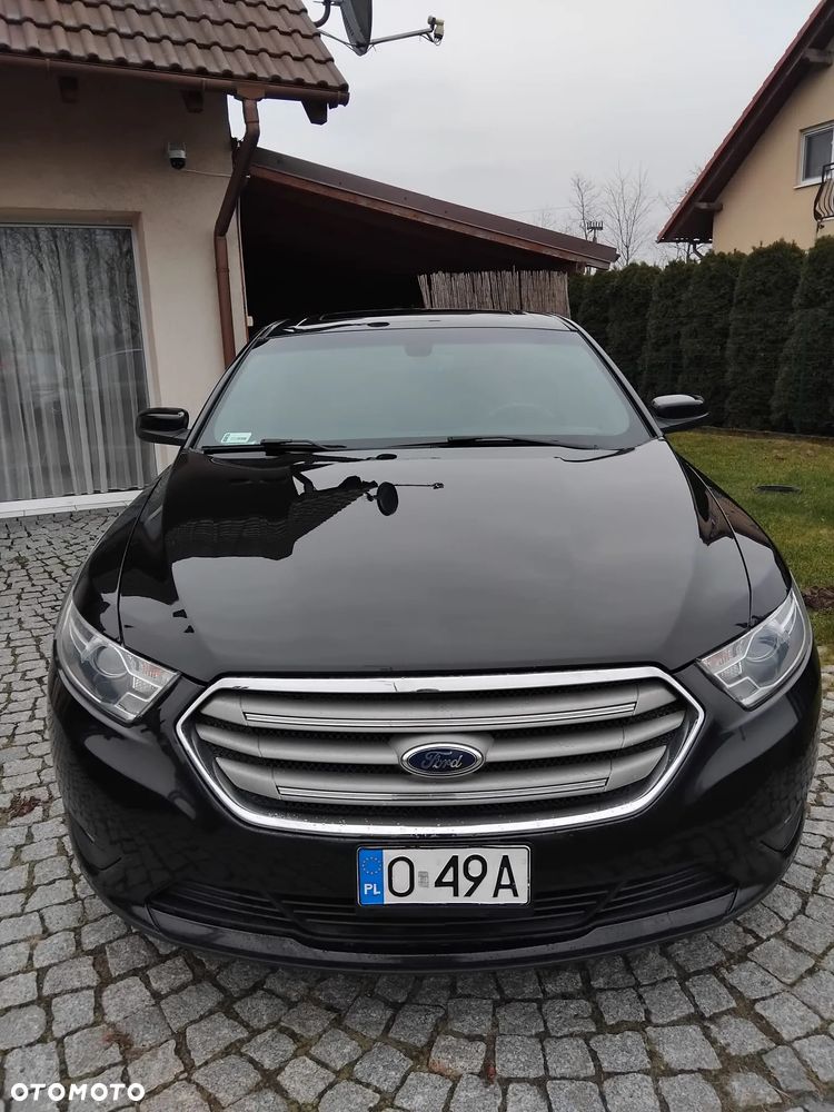 Używany Ford Taurus 2015 - 56 000 PLN, 130 000 km - Otomoto.pl